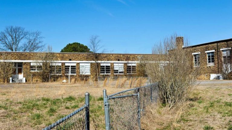 6 Underfunded Schools That Will Eventually Be Captivating Urban Decay ...